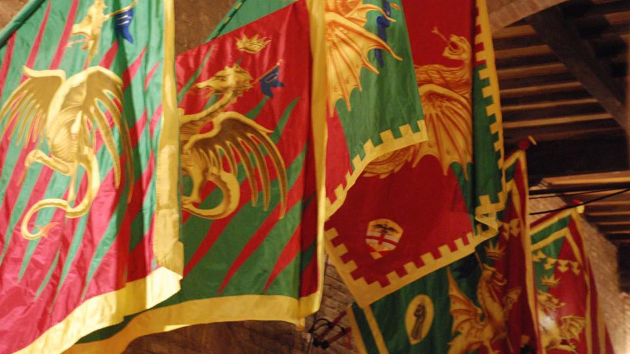 Messa per la festa titolare della contrada del Drago | IVO Play Messa per la festa titolare della contrada del Drago | IVO Play